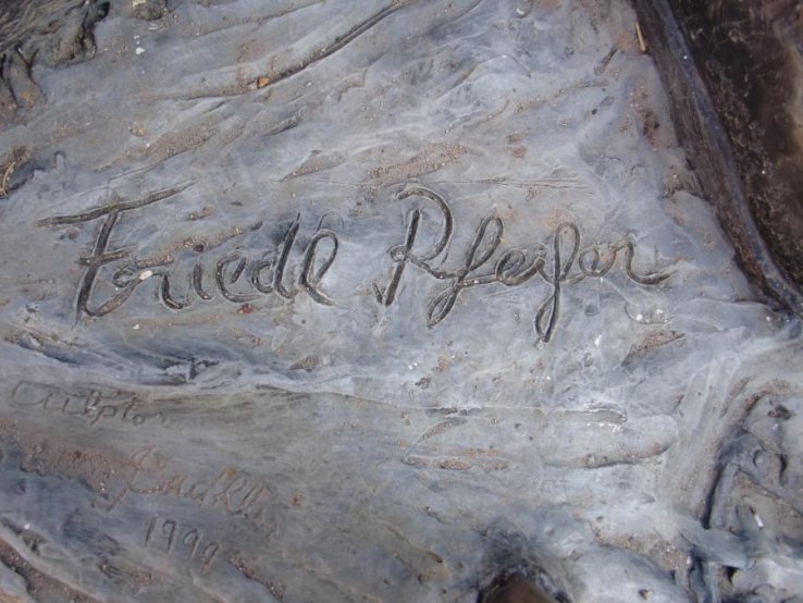 The Friedl Pfeifer Statue and Plaque (Aspen Mountain)
